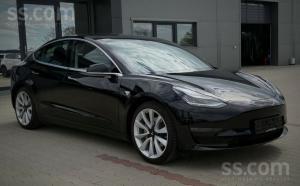 Melns Tesla Model 3 2020 Šauļi, ar dzinēja tilpumu 0.00 L un nobraukumu 40 tūkst. km par 21640 €, foto 2 vietnē AUTOMOTO.COM.LV