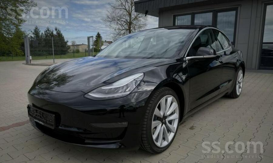 Melns Tesla Model 3 2020 Šauļi, ar dzinēja tilpumu 0.00 L un nobraukumu 40 tūkst. km par 21640 €, foto 4 vietnē AUTOMOTO.COM.LV