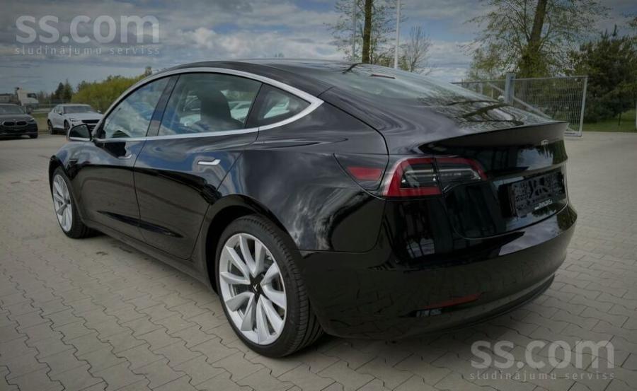 Melns Tesla Model 3 2020 Šauļi, ar dzinēja tilpumu 0.00 L un nobraukumu 40 tūkst. km par 21640 €, foto 6 vietnē AUTOMOTO.COM.LV