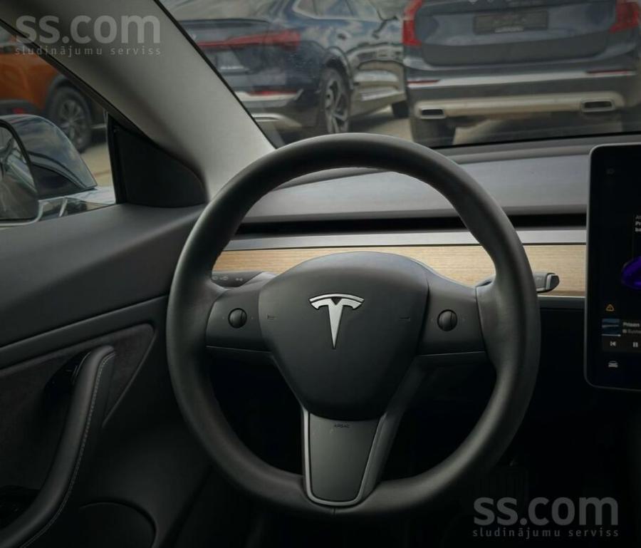 Melns Tesla Model 3 2020 Šauļi, ar dzinēja tilpumu 0.00 L un nobraukumu 40 tūkst. km par 21640 €, foto 13 vietnē AUTOMOTO.COM.LV