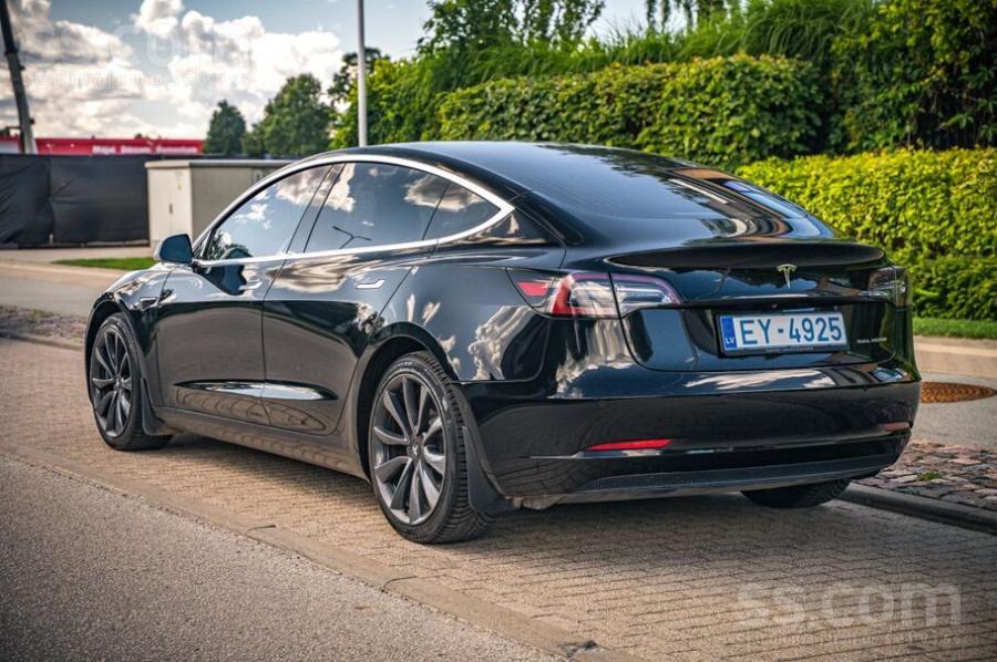 Melns Tesla Model 3 2020 Rīga, ar dzinēja tilpumu 0.00 L un nobraukumu 138 tūkst. km par 23990 €, foto 7 vietnē AUTOMOTO.COM.LV