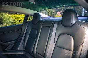 Melns Tesla Model 3 2020 Rīga, ar dzinēja tilpumu 0.00 L un nobraukumu 138 tūkst. km par 23990 €, foto 17 vietnē AUTOMOTO.COM.LV