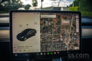Melns Tesla Model 3 2020 Rīga, ar dzinēja tilpumu 0.00 L un nobraukumu 138 tūkst. km par 23990 €, foto 23 vietnē AUTOMOTO.COM.LV
