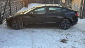 Melns Tesla Model 3 2021 Jonava, ar dzinēja tilpumu 0.00 L un nobraukumu 60 tūkst. km par 11750 €, foto 10 vietnē AUTOMOTO.COM.LV