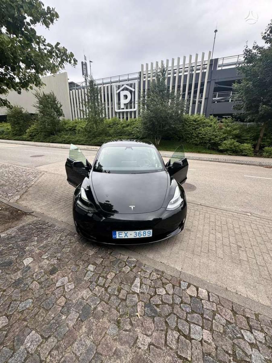 Melns Tesla Model 3 2021 Rīga, ar dzinēja tilpumu 0.00 L un nobraukumu 116 tūkst. km par 21000 €, foto 15 vietnē AUTOMOTO.COM.LV