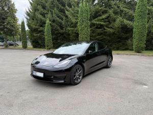 Melns Tesla Model 3 2021 Kauņa, ar dzinēja tilpumu 0.00 L un nobraukumu 69 tūkst. km par 21500 €, foto 4 vietnē AUTOMOTO.COM.LV