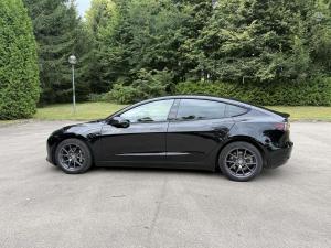 Melns Tesla Model 3 2021 Kauņa, ar dzinēja tilpumu 0.00 L un nobraukumu 69 tūkst. km par 21500 €, foto 5 vietnē AUTOMOTO.COM.LV