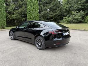 Melns Tesla Model 3 2021 Kauņa, ar dzinēja tilpumu 0.00 L un nobraukumu 69 tūkst. km par 21500 €, foto 6 vietnē AUTOMOTO.COM.LV