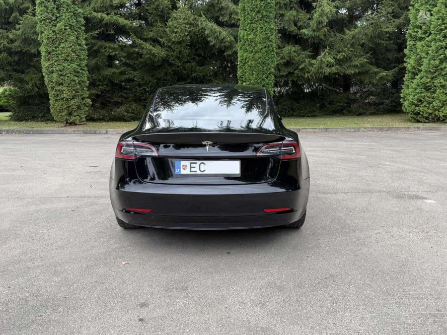 Melns Tesla Model 3 2021 Kauņa, ar dzinēja tilpumu 0.00 L un nobraukumu 69 tūkst. km par 21500 €, foto 7 vietnē AUTOMOTO.COM.LV