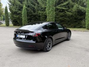 Melns Tesla Model 3 2021 Kauņa, ar dzinēja tilpumu 0.00 L un nobraukumu 69 tūkst. km par 21500 €, foto 8 vietnē AUTOMOTO.COM.LV