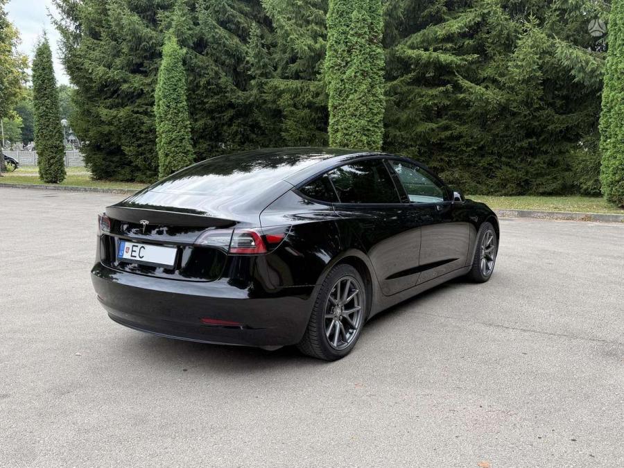 Melns Tesla Model 3 2021 Kauņa, ar dzinēja tilpumu 0.00 L un nobraukumu 69 tūkst. km par 21500 €, foto 8 vietnē AUTOMOTO.COM.LV