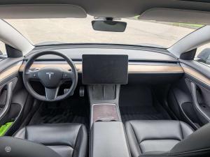 Melns Tesla Model 3 2021 Kauņa, ar dzinēja tilpumu 0.00 L un nobraukumu 65 tūkst. km par 24500 €, foto 11 vietnē AUTOMOTO.COM.LV
