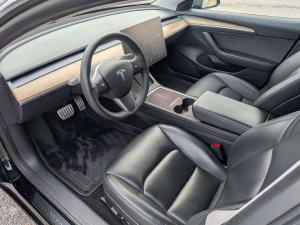 Melns Tesla Model 3 2021 Kauņa, ar dzinēja tilpumu 0.00 L un nobraukumu 65 tūkst. km par 24500 €, foto 12 vietnē AUTOMOTO.COM.LV