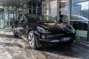 Melns Tesla Model 3 2022 Viļņa, ar dzinēja tilpumu 0.00 L un nobraukumu 110 tūkst. km par 25900 €, foto  vietnē AUTOMOTO.COM.LV