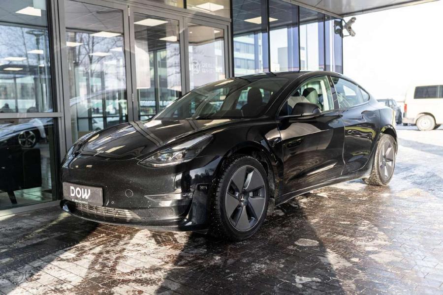 Melns Tesla Model 3 2022 Viļņa, ar dzinēja tilpumu 0.00 L un nobraukumu 110 tūkst. km par 25900 €, foto 2 vietnē AUTOMOTO.COM.LV