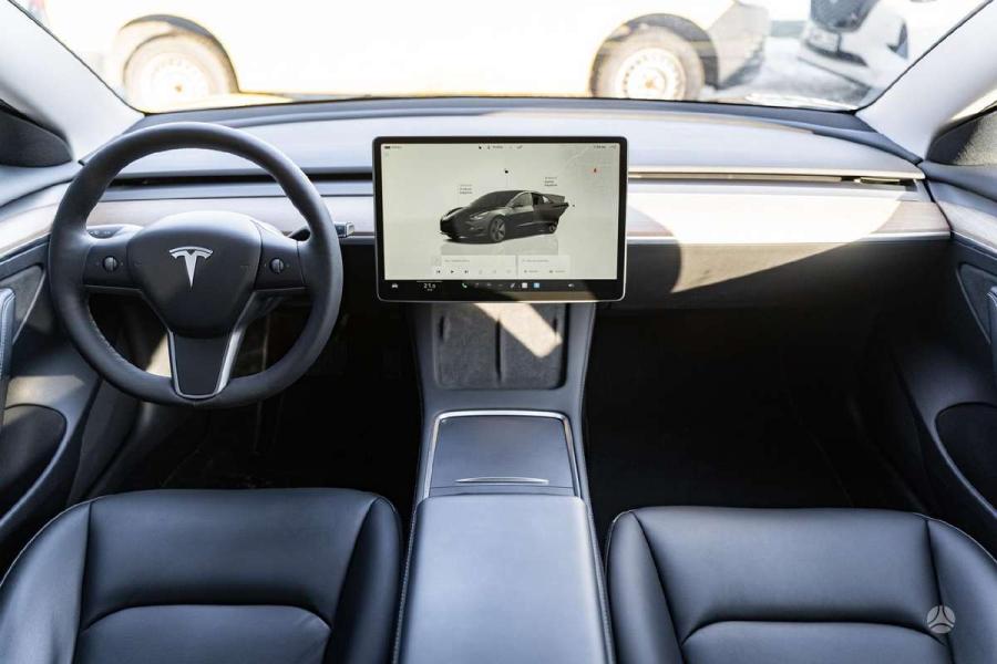 Melns Tesla Model 3 2022 Viļņa, ar dzinēja tilpumu 0.00 L un nobraukumu 110 tūkst. km par 25900 €, foto 13 vietnē AUTOMOTO.COM.LV