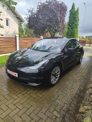 Melns Tesla Model 3 2022 Mažeikiai, ar dzinēja tilpumu 0.00 L un nobraukumu 127 tūkst. km par 24300 €, foto 4 vietnē AUTOMOTO.COM.LV