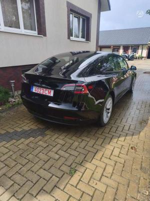 Melns Tesla Model 3 2022 Mažeikiai, ar dzinēja tilpumu 0.00 L un nobraukumu 127 tūkst. km par 24300 €, foto 5 vietnē AUTOMOTO.COM.LV