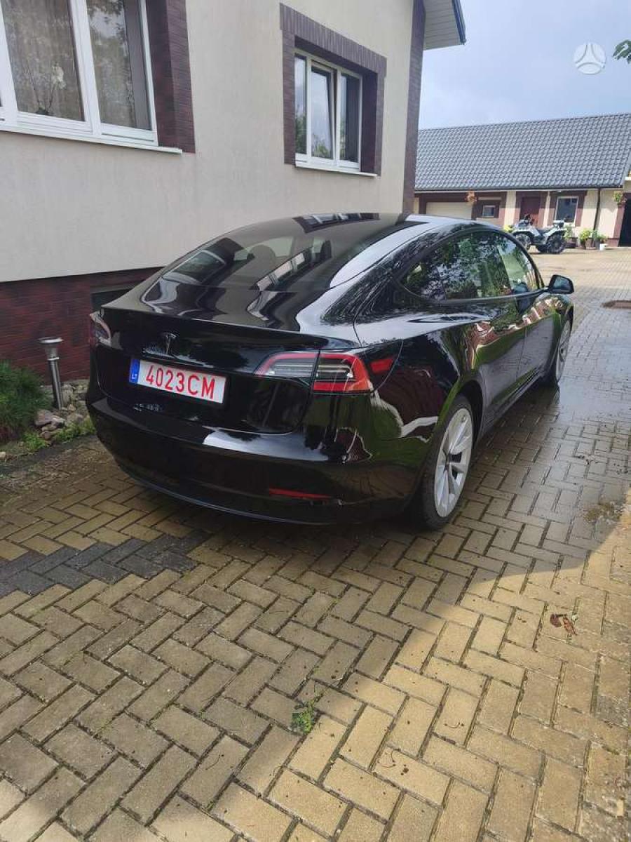 Melns Tesla Model 3 2022 Mažeikiai, ar dzinēja tilpumu 0.00 L un nobraukumu 127 tūkst. km par 24300 €, foto 5 vietnē AUTOMOTO.COM.LV