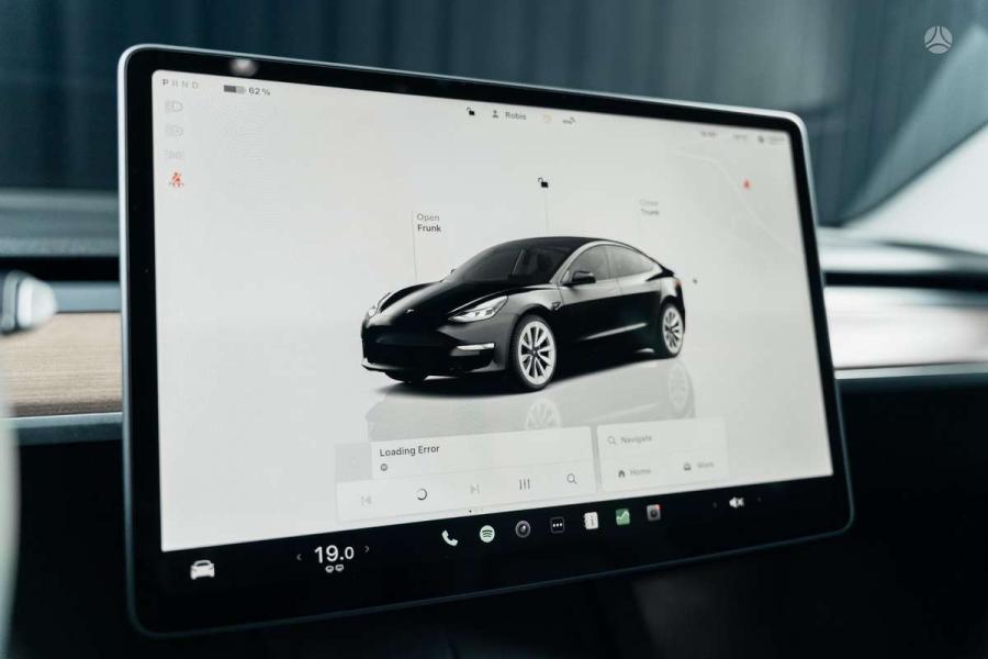 Melns Tesla Model 3 2023 Viļņa, ar dzinēja tilpumu 0.00 L un nobraukumu 38 tūkst. km par 29999 €, foto 25 vietnē AUTOMOTO.COM.LV