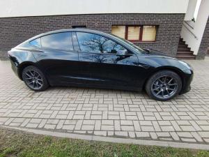 Melns Tesla Model 3 2023 Kauņa, ar dzinēja tilpumu 0.00 L un nobraukumu 109 tūkst. km par 12900 €, foto 15 vietnē AUTOMOTO.COM.LV