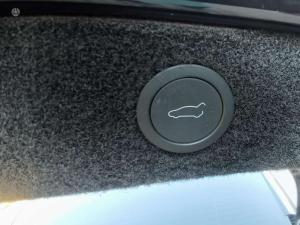 Black Tesla Model 3 2023 in Kaunas, with an engine capacity of 0.00 L and mileage of 61 thousand km for 17500 €, photo 15 on AUTOMOTO.COM.LV