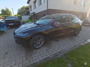 Melns Tesla Model 3 2023 Kauņa, ar dzinēja tilpumu 0.00 L un nobraukumu 62 tūkst. km par 16700 €, foto 11 vietnē AUTOMOTO.COM.LV
