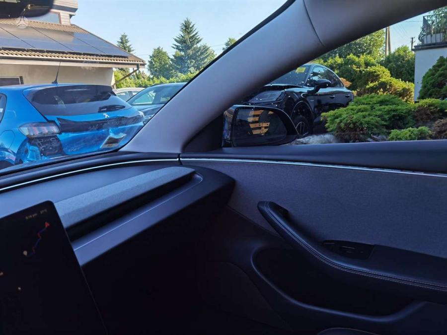 Melns Tesla Model 3 2023 Kauņa, ar dzinēja tilpumu 0.00 L un nobraukumu 62 tūkst. km par 16700 €, foto 18 vietnē AUTOMOTO.COM.LV