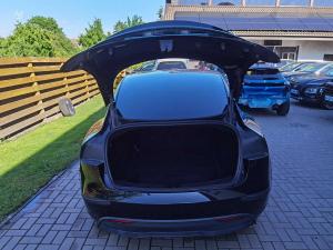 Melns Tesla Model 3 2023 Kauņa, ar dzinēja tilpumu 0.00 L un nobraukumu 62 tūkst. km par 16700 €, foto 28 vietnē AUTOMOTO.COM.LV