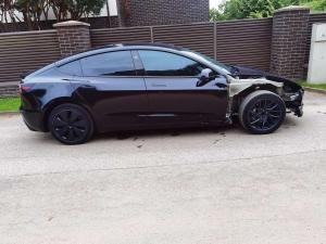 Melns Tesla Model 3 2023 Kauņa, ar dzinēja tilpumu 0.00 L un nobraukumu 62 tūkst. km par 17400 €, foto 13 vietnē AUTOMOTO.COM.LV