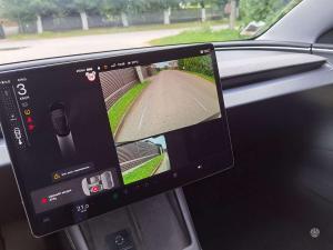 Melns Tesla Model 3 2023 Kauņa, ar dzinēja tilpumu 0.00 L un nobraukumu 62 tūkst. km par 17400 €, foto 23 vietnē AUTOMOTO.COM.LV