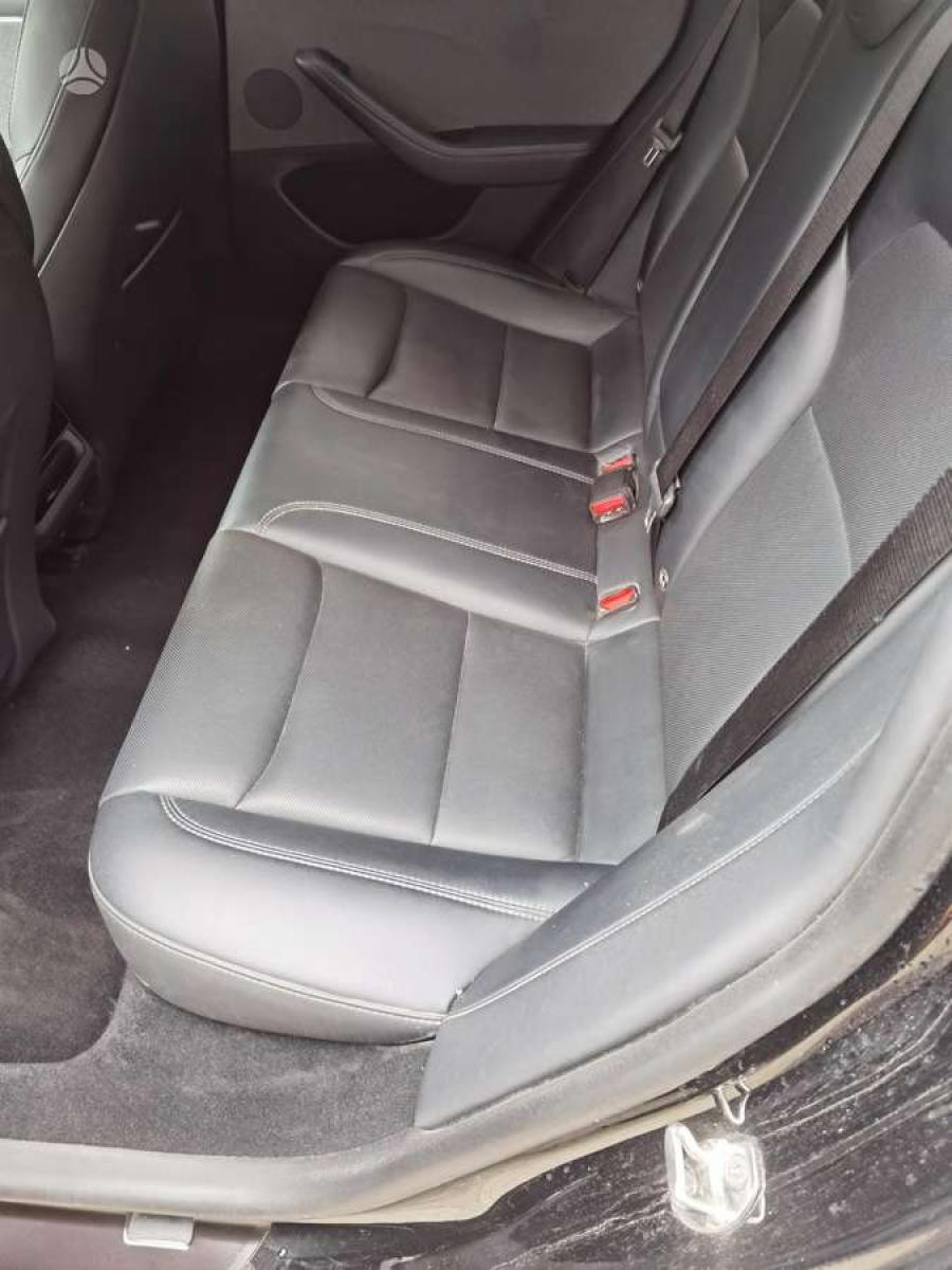 Melns Tesla Model 3 2023 Kauņa, ar dzinēja tilpumu 0.00 L un nobraukumu 62 tūkst. km par 17400 €, foto 30 vietnē AUTOMOTO.COM.LV