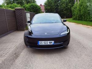 Melns Tesla Model 3 2023 Kauņa, ar dzinēja tilpumu 0.00 L un nobraukumu 62 tūkst. km par 17400 €, foto 36 vietnē AUTOMOTO.COM.LV