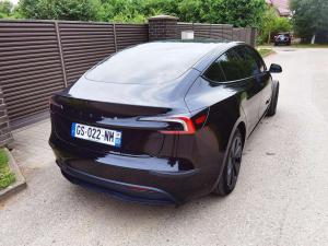 Melns Tesla Model 3 2023 Kauņa, ar dzinēja tilpumu 0.00 L un nobraukumu 62 tūkst. km par 17400 €, foto 58 vietnē AUTOMOTO.COM.LV