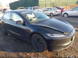 Black Tesla Model 3 2024 in Klaipeda, with an engine capacity of 0.00 L and mileage of 24 thousand km for 10100 €, photo  on AUTOMOTO.COM.LV