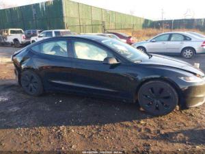 Melns Tesla Model 3 2024 Klaipėda, ar dzinēja tilpumu 0.00 L un nobraukumu 24 tūkst. km par 10100 €, foto 13 vietnē AUTOMOTO.COM.LV