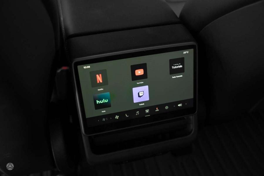 Melns Tesla Model 3 2025 Viļņa, ar dzinēja tilpumu 0.00 L un nobraukumu 28 tūkst. km par 35000 €, foto 26 vietnē AUTOMOTO.COM.LV