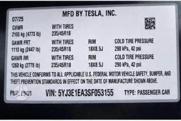 Melns Tesla Model 3 2025 Klaipėda, ar dzinēja tilpumu 0.00 L un nobraukumu 8 tūkst. km par 17500 €, foto 10 vietnē AUTOMOTO.COM.LV