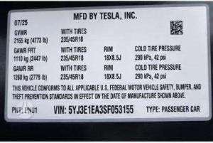 Melns Tesla Model 3 2025 Klaipėda, ar dzinēja tilpumu 0.00 L un nobraukumu 8 tūkst. km par 17500 €, foto 11 vietnē AUTOMOTO.COM.LV
