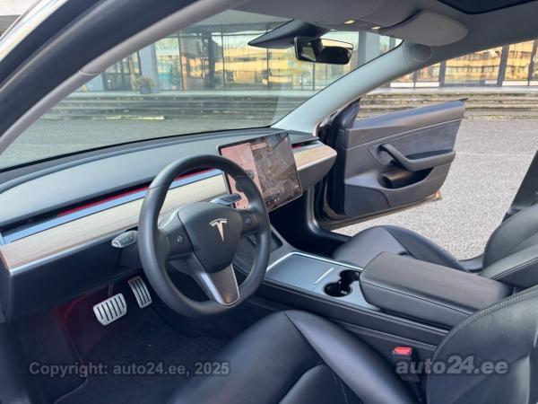 Melns Tesla Model 3 2019 Tallina, ar dzinēja tilpumu 0.00 L un nobraukumu 158 tūkst. km par 23999 €, foto 11 vietnē AUTOMOTO.COM.LV