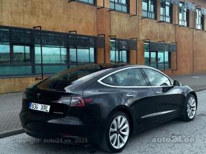 Melns Tesla Model 3 2019 Tallina, ar dzinēja tilpumu 0.00 L un nobraukumu 92 tūkst. km par 20900 €, foto 3 vietnē AUTOMOTO.COM.LV