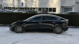 Black Tesla Model 3 2019 in Riga, with an engine capacity of 0.00 L and mileage of 169 thousand km for 19450 €, photo 5 on AUTOMOTO.COM.LV
