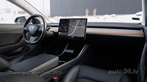 Black Tesla Model 3 2019 in Tallinn, with an engine capacity of 0.00 L and mileage of 106 thousand km for 23500 €, photo 18 on AUTOMOTO.COM.LV