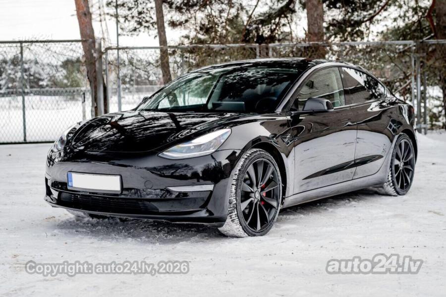 Melns Tesla Model 3 2019 Pērnava, ar dzinēja tilpumu 0.00 L un nobraukumu 133 tūkst. km par 22900 €, foto 10 vietnē AUTOMOTO.COM.LV