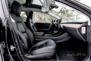 Melns Tesla Model 3 2019 Pērnava, ar dzinēja tilpumu 0.00 L un nobraukumu 133 tūkst. km par 22900 €, foto 19 vietnē AUTOMOTO.COM.LV