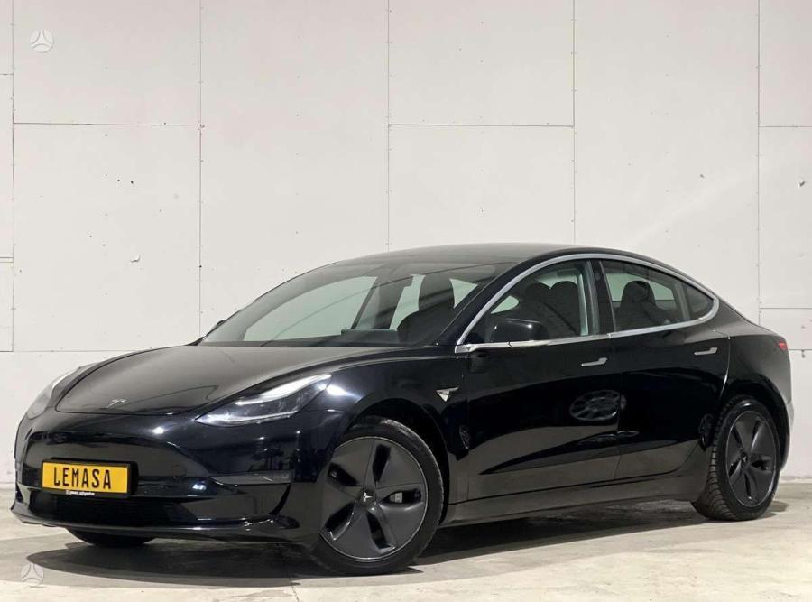 Black Tesla Model 3 2019 in Klaipeda, with an engine capacity of 0.00 L and mileage of 96 thousand km for 21499 €, photo 1 on AUTOMOTO.COM.LV