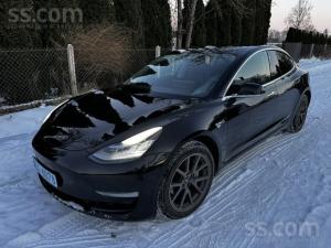 Melns Tesla Model 3 2019 Valmiera, ar dzinēja tilpumu 0.00 L un nobraukumu 153 tūkst. km par 19800 €, foto  vietnē AUTOMOTO.COM.LV