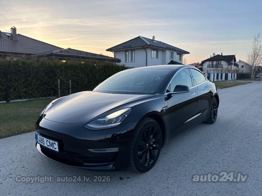 Melns Tesla Model 3 2019 Tallina, ar dzinēja tilpumu 0.00 L un nobraukumu 160 tūkst. km par 20900 €, foto 3 vietnē AUTOMOTO.COM.LV