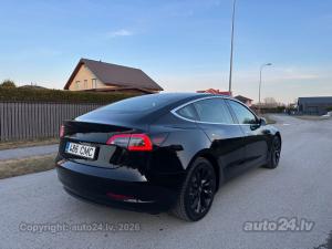 Melns Tesla Model 3 2019 Tallina, ar dzinēja tilpumu 0.00 L un nobraukumu 160 tūkst. km par 20900 €, foto 6 vietnē AUTOMOTO.COM.LV