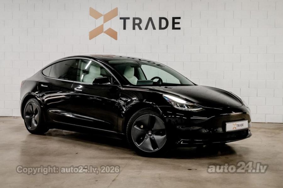 Melns Tesla Model 3 2019 Pērnava, ar dzinēja tilpumu 0.00 L un nobraukumu 242 tūkst. km par 15890 €, foto 2 vietnē AUTOMOTO.COM.LV